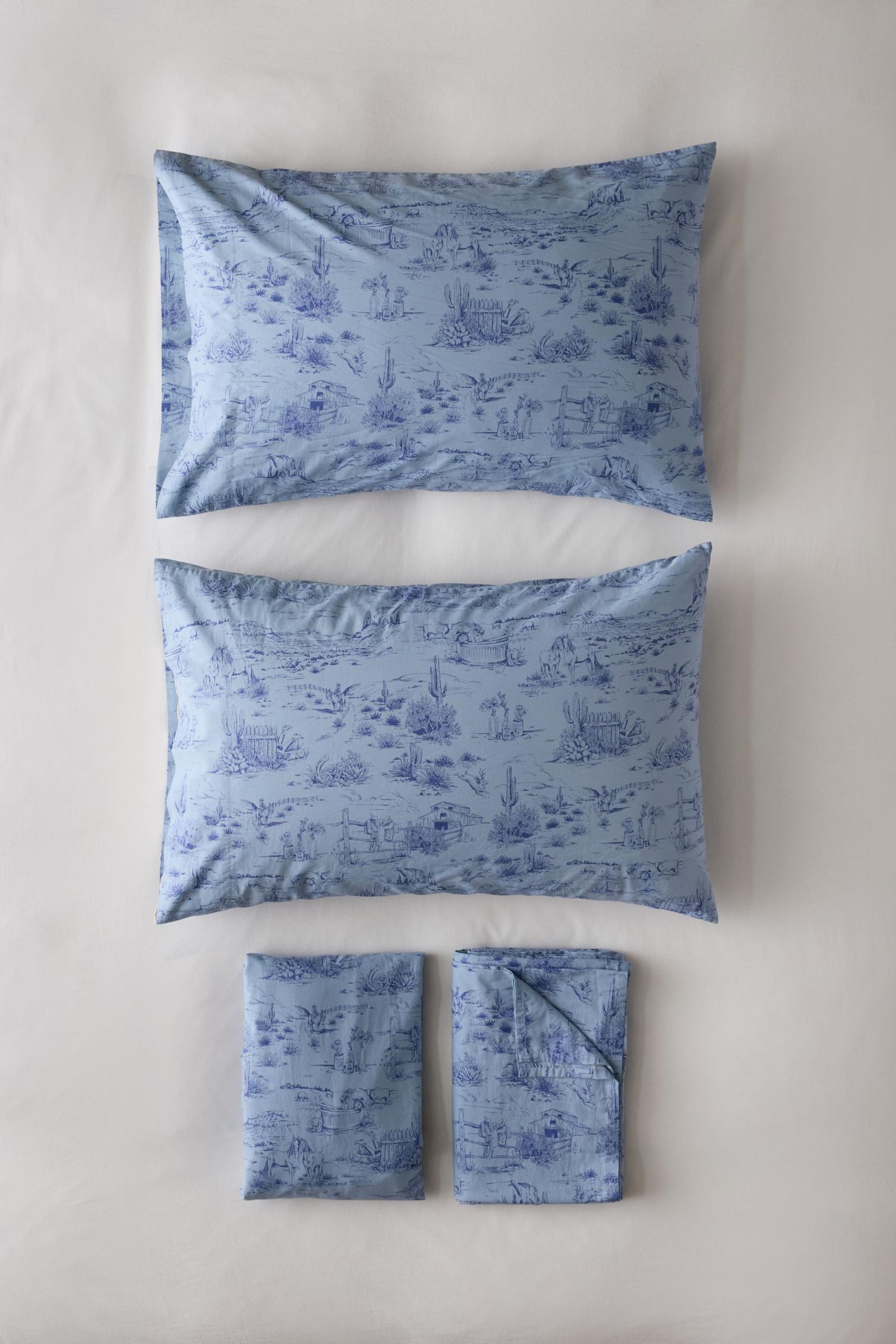 Western Toile Sheet Set | Urban Outfitters Australia - Clothing, Music ...