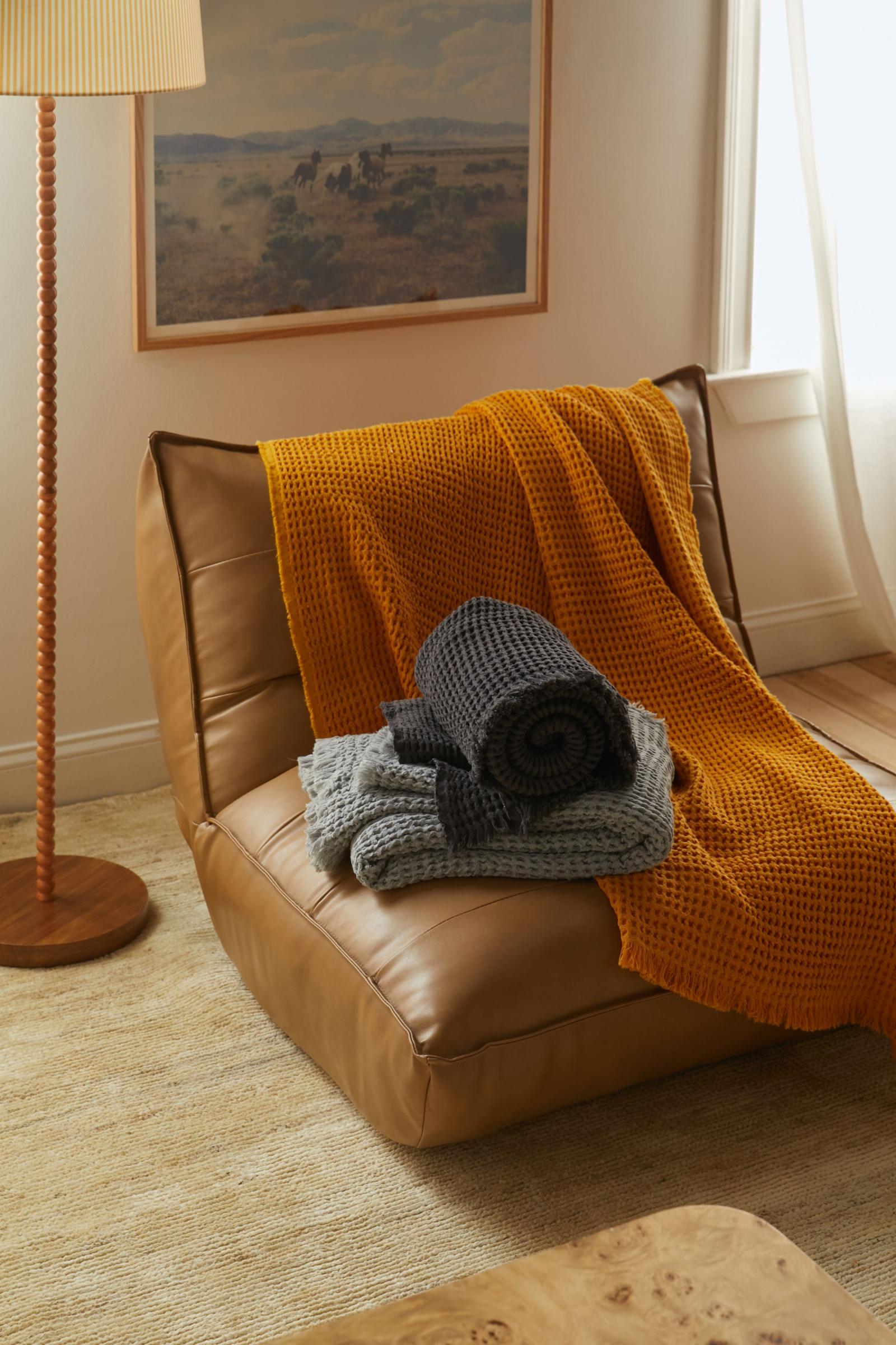 Urban Renewal Remnants Recycled Waffle Throw Blanket | Urban Outfitters ...