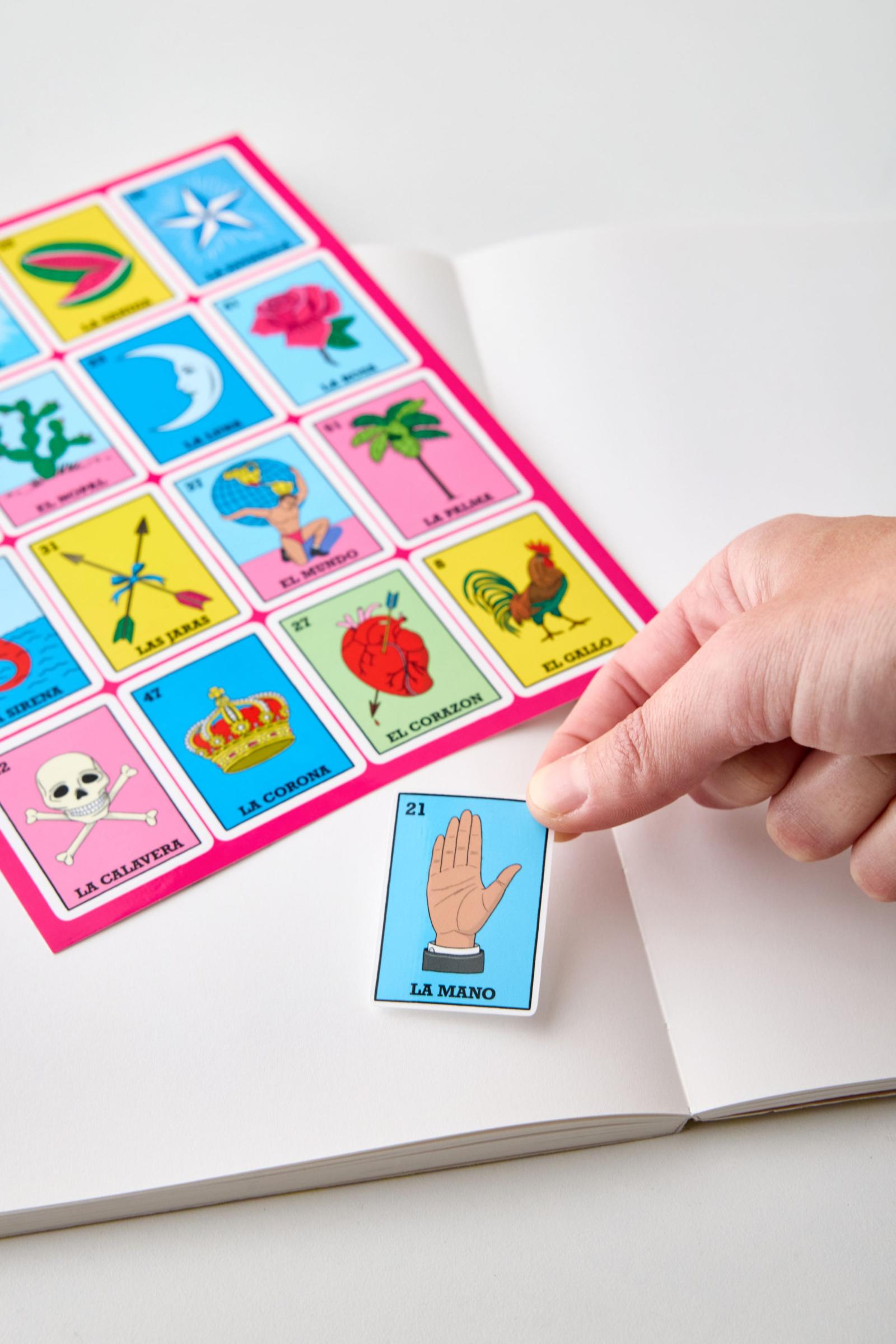 Hoja adhesiva Lotería | Urban Outfitters México - Ropa, música, hogar y ...