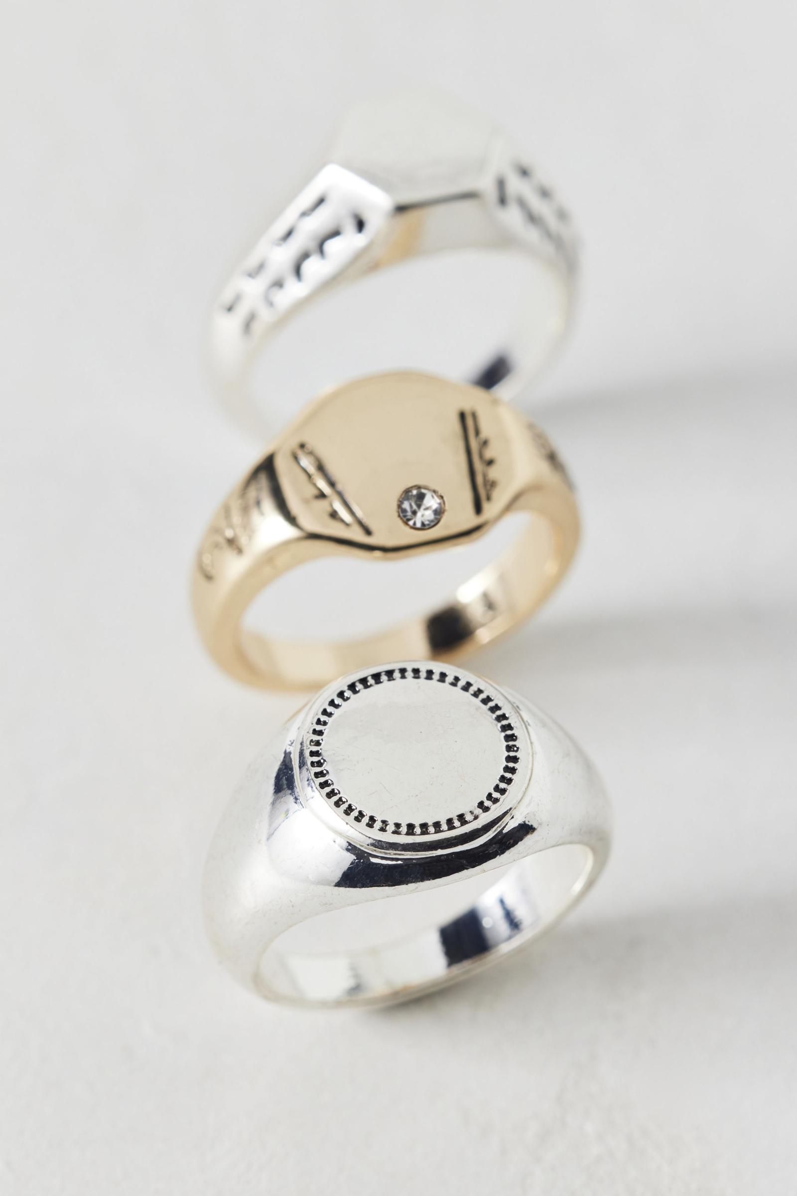 Athens Stainless Steel Signet Ring Set | Urban Outfitters Singapore ...