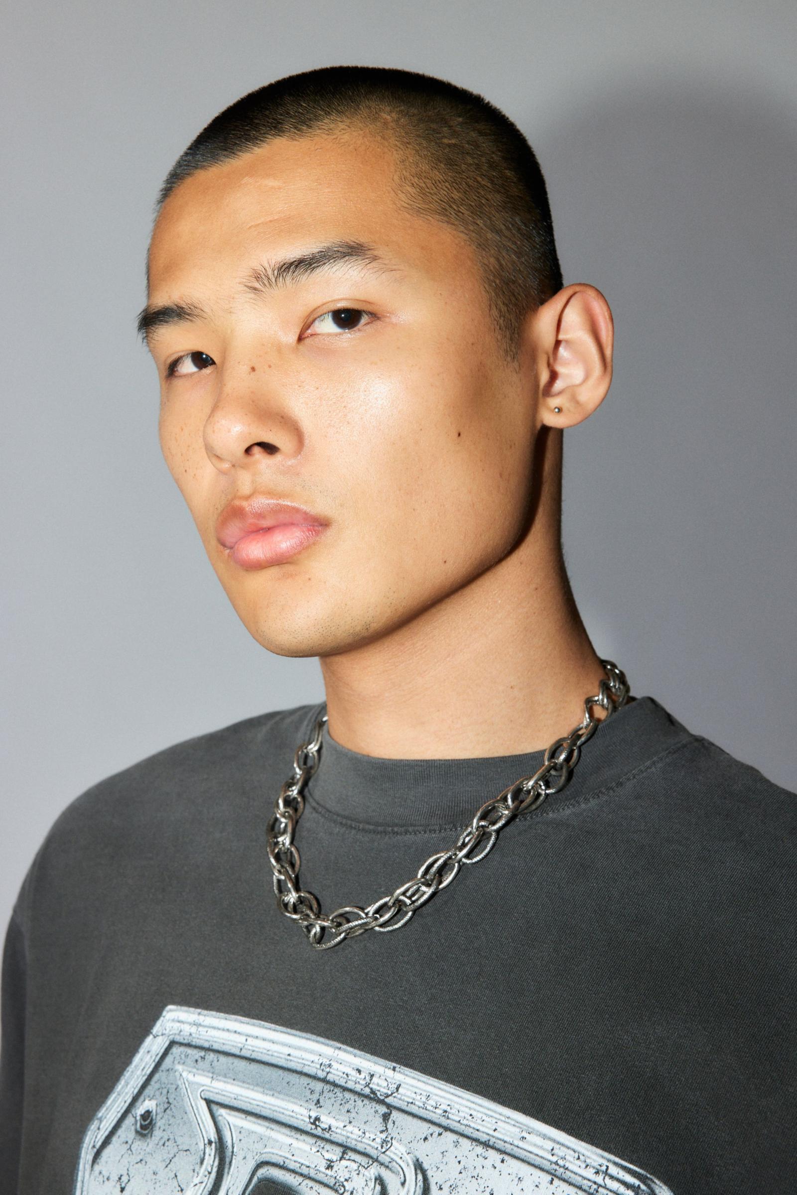 Ace Chain Necklace | Urban Outfitters Korea - Clothing, Music, Home ...