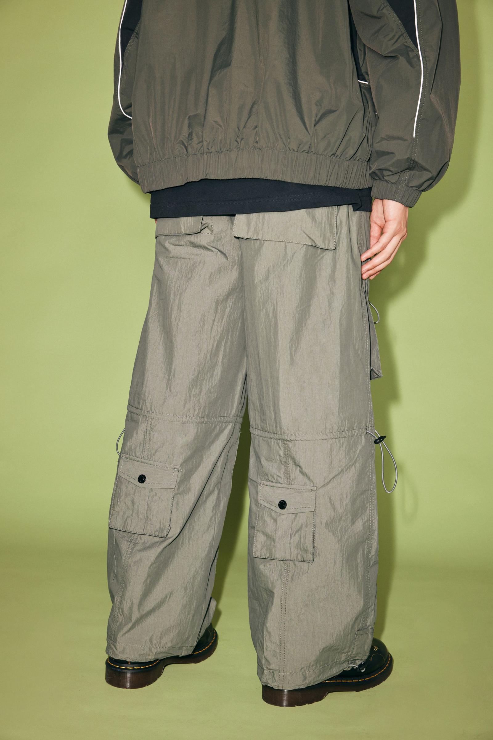 FRIED RICE Remix Relaxed Fit Cargo Pant | Urban Outfitters Hong Kong ...