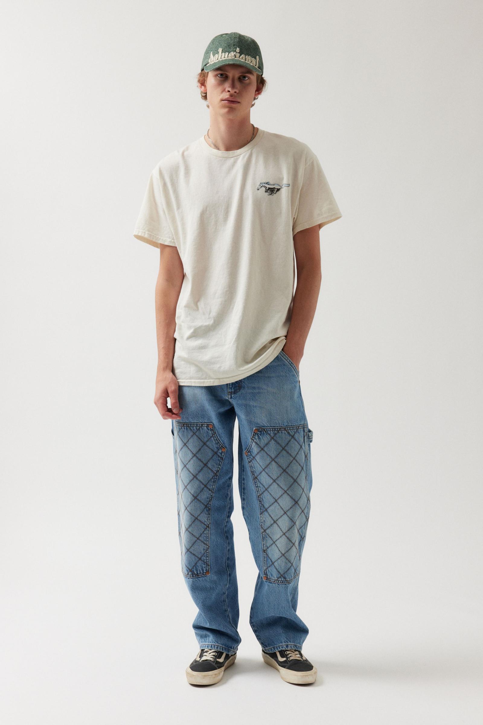 포드 머스탱 84 티셔츠 어반 아웃피터스 한국 공식 스토어 라이프스타일 편집샵 여성 의류 남성 의류 홈 라이프 스타일 음반 및 사진용품