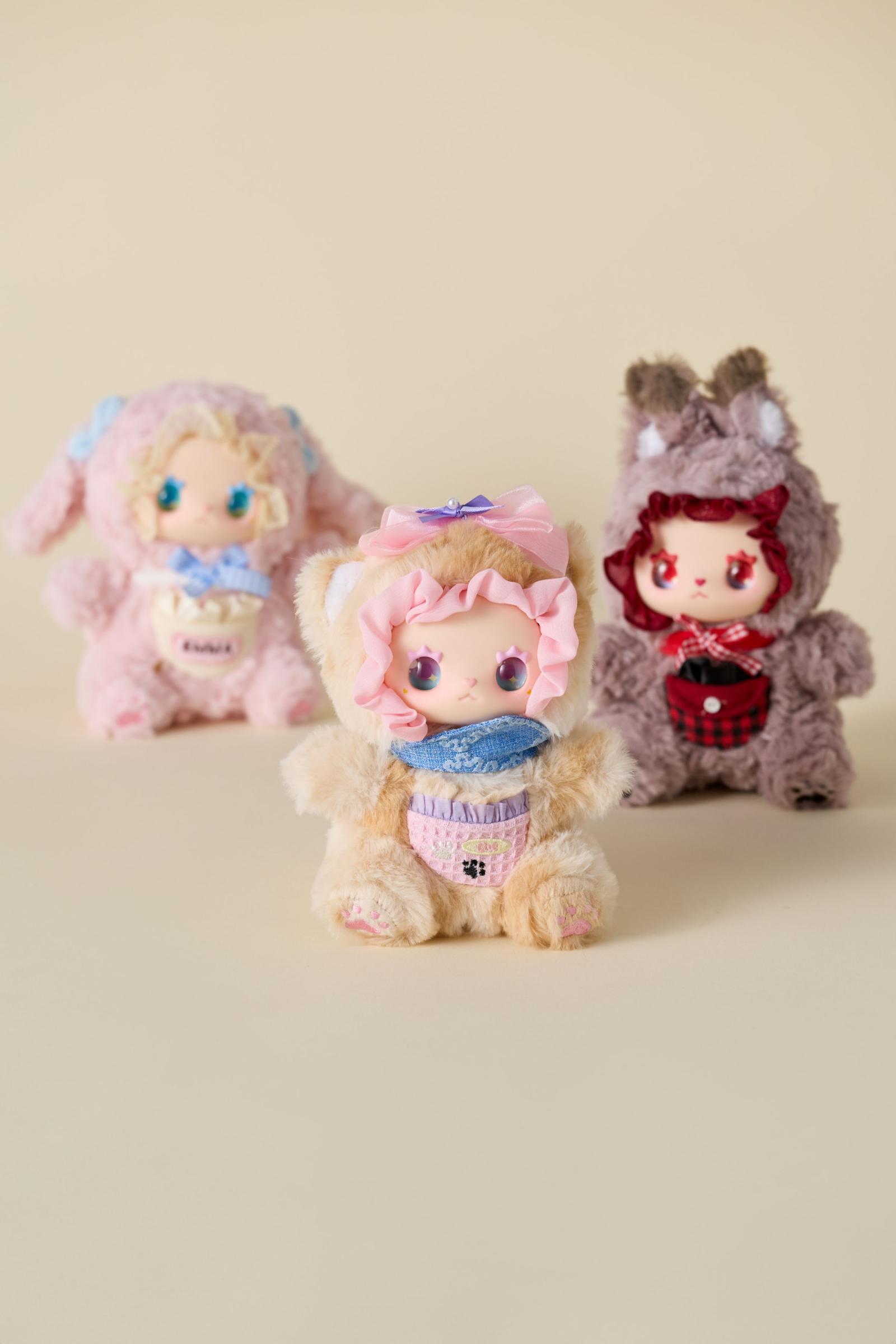 Lovely Emma Pocket Zoo Series Plush Blind Box | Urban Outfitters ...