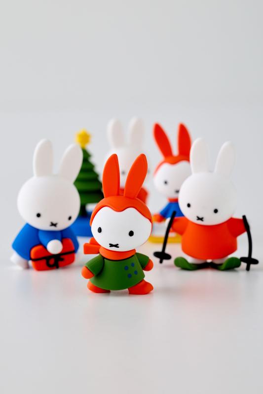 Smoko Miffy Blind Box Figure | Urban Outfitters Taiwan - Clothing ...