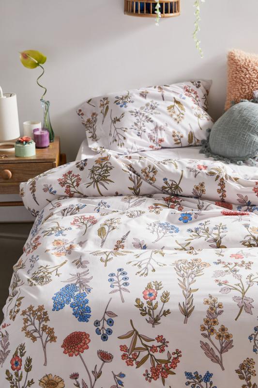 Myla Floral Duvet Set | Urban Outfitters Mexico - Clothing, Music, Home ...