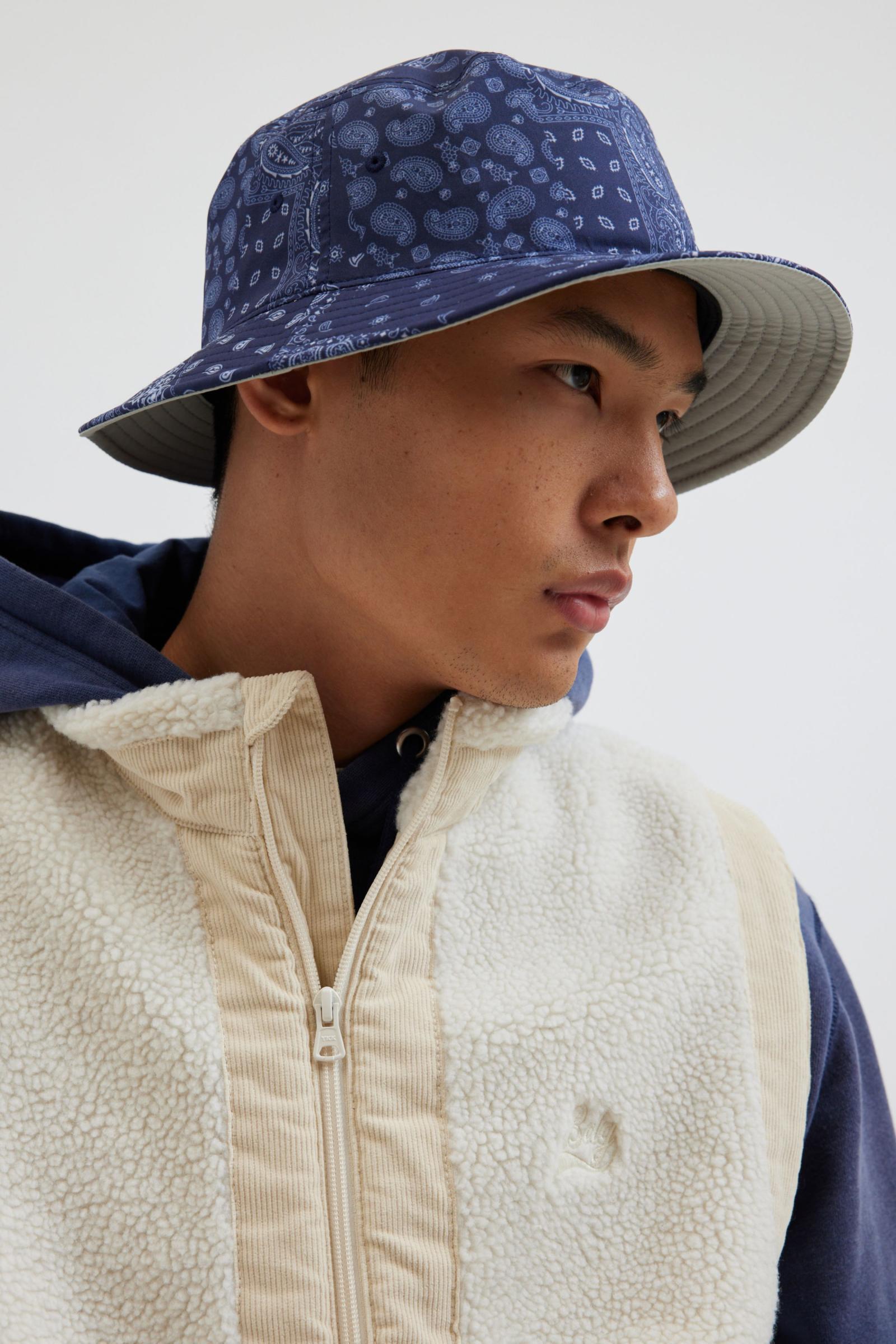 Bandana Tech Bucket Hat | Urban Outfitters Japan - Clothing, Music ...