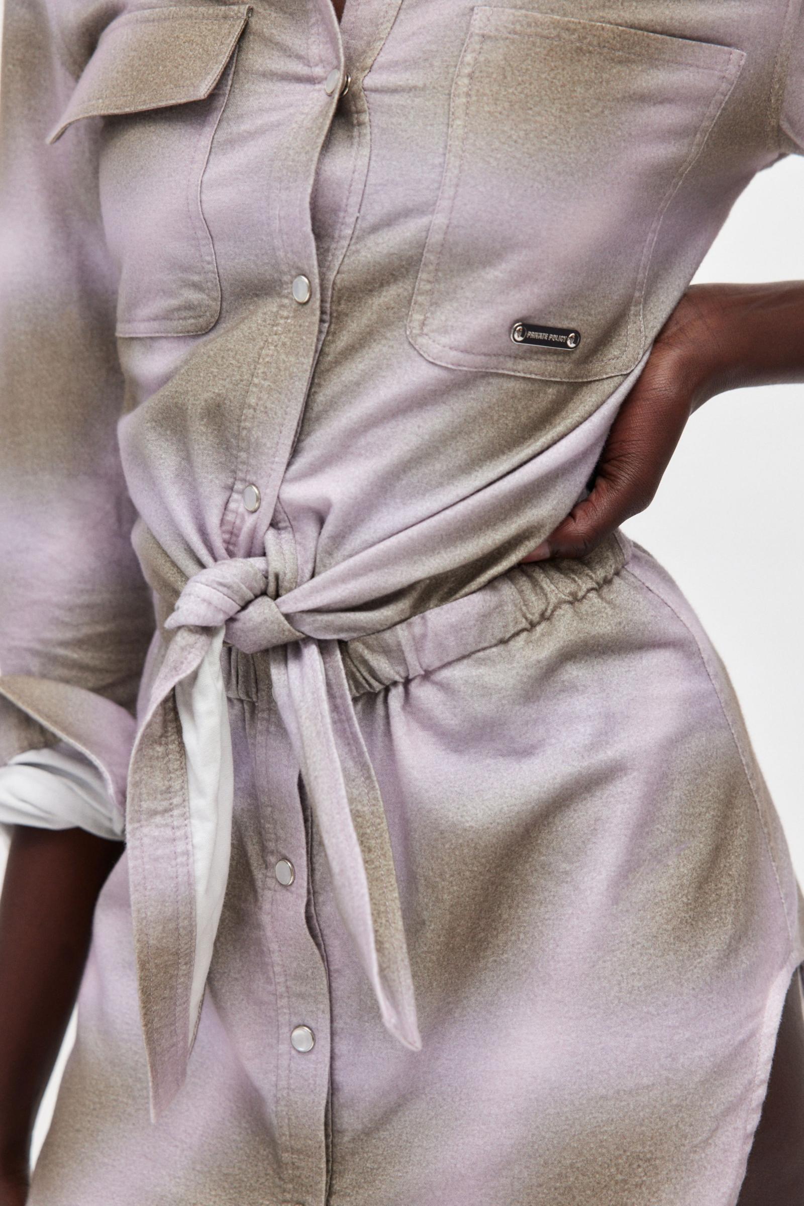 プライベートポリシー PXLチェック柄フランネル・ミニ・ドレス | Urban Outfitters 日本公式サイト | ウィメンズ衣料品 ...