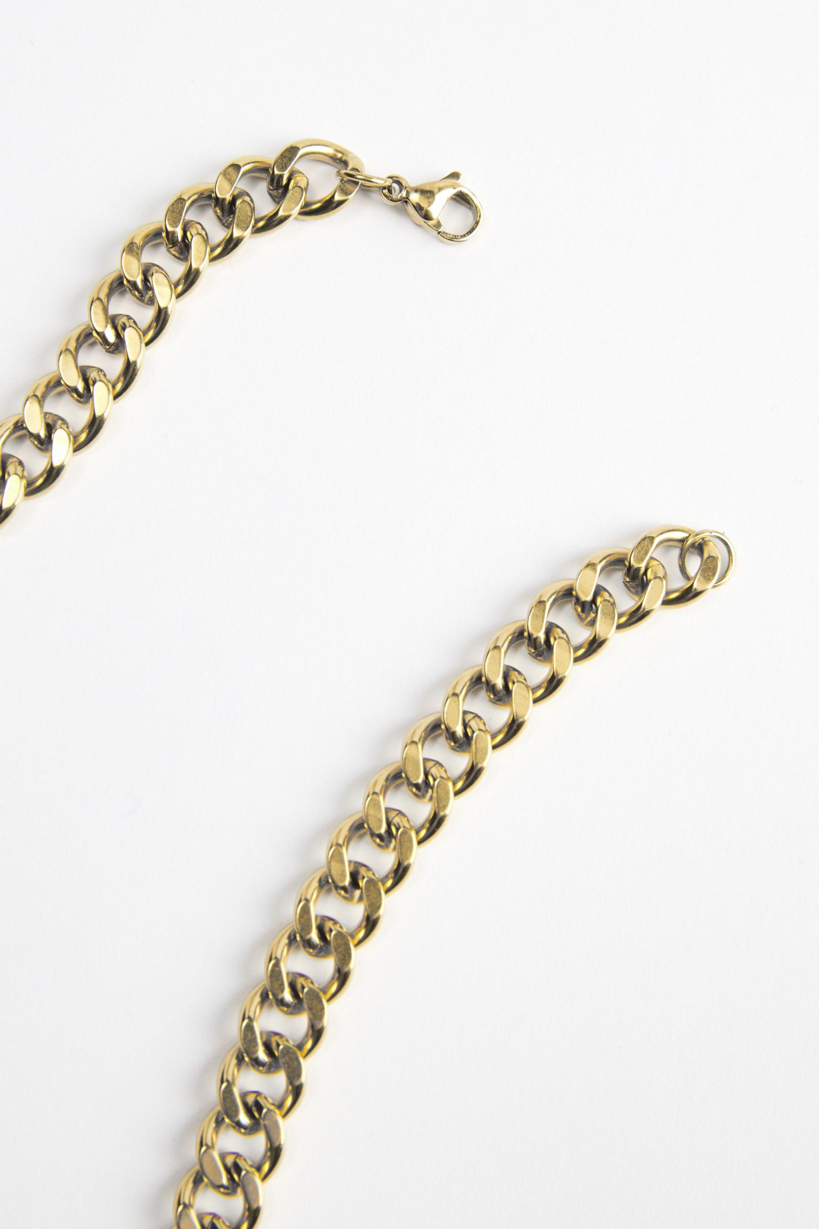 Colt Stainless Steel Curb Chain Necklace | Urban Outfitters Korea ...