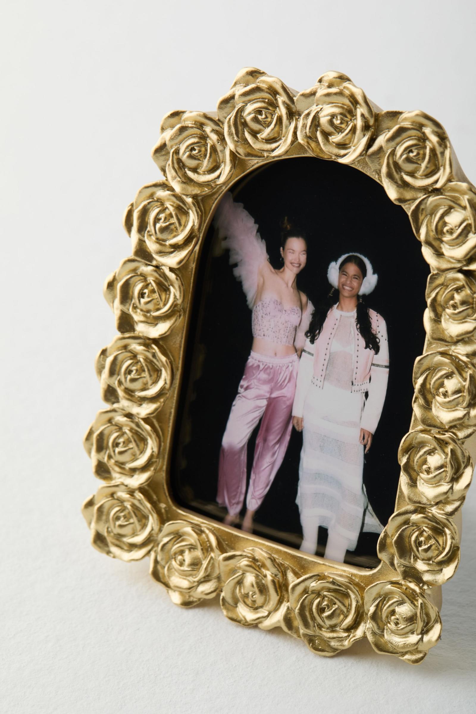 Rose Arch Picture Frame | Urban Outfitters Singapore - Clothing, Music ...