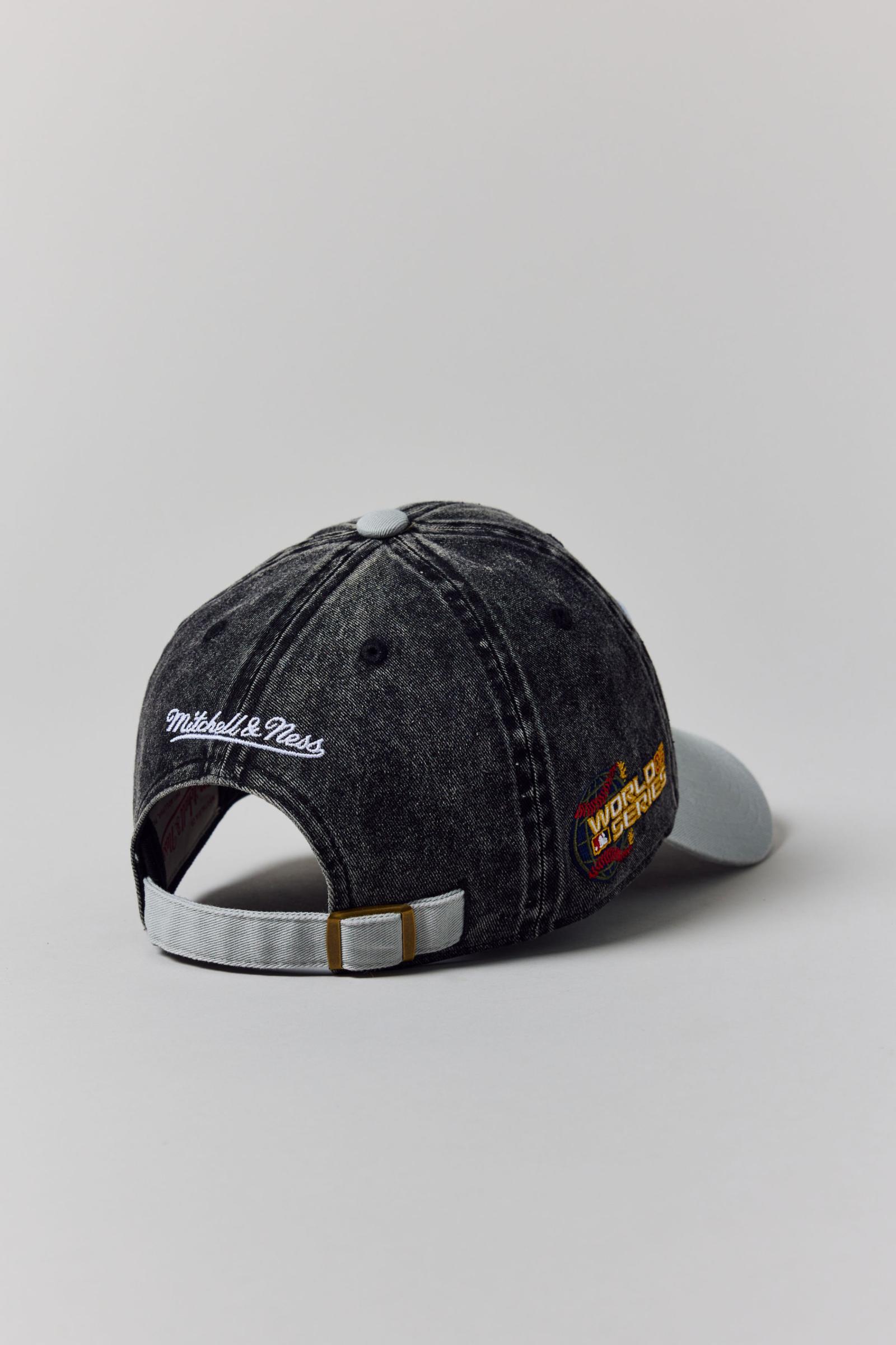 Mitchell & Ness Chicago White Sox Champions Dad Hat | Urban Outfitters ...