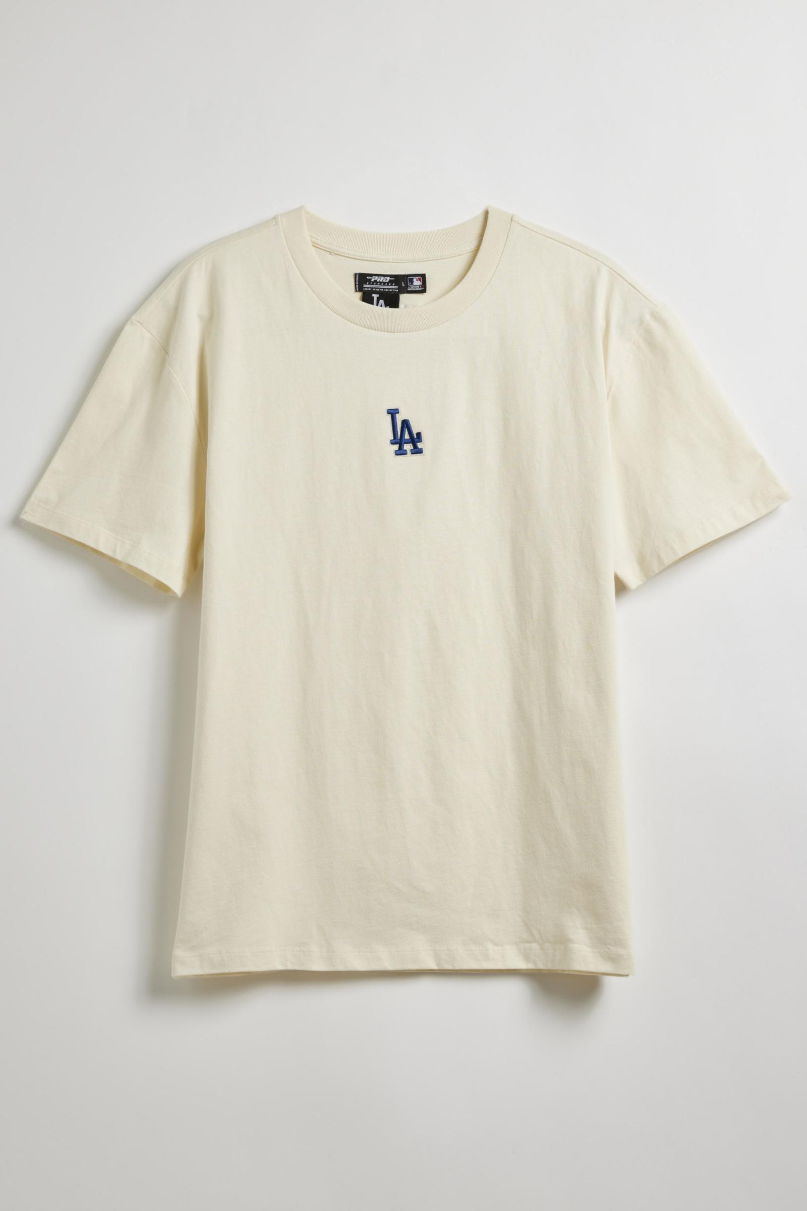 Pro Standard UO Exclusive MLB Los Angeles Dodgers Team Logo Tee | Urban ...