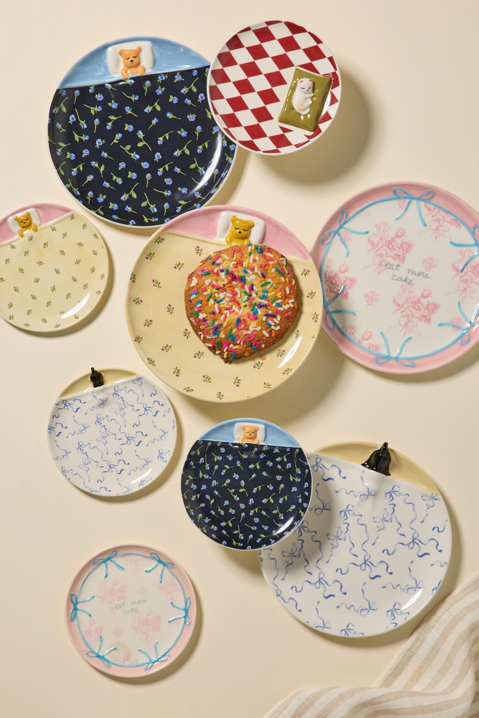 Lana Patterned Dinner Plate | Urban Outfitters Korea - Clothing, Music ...