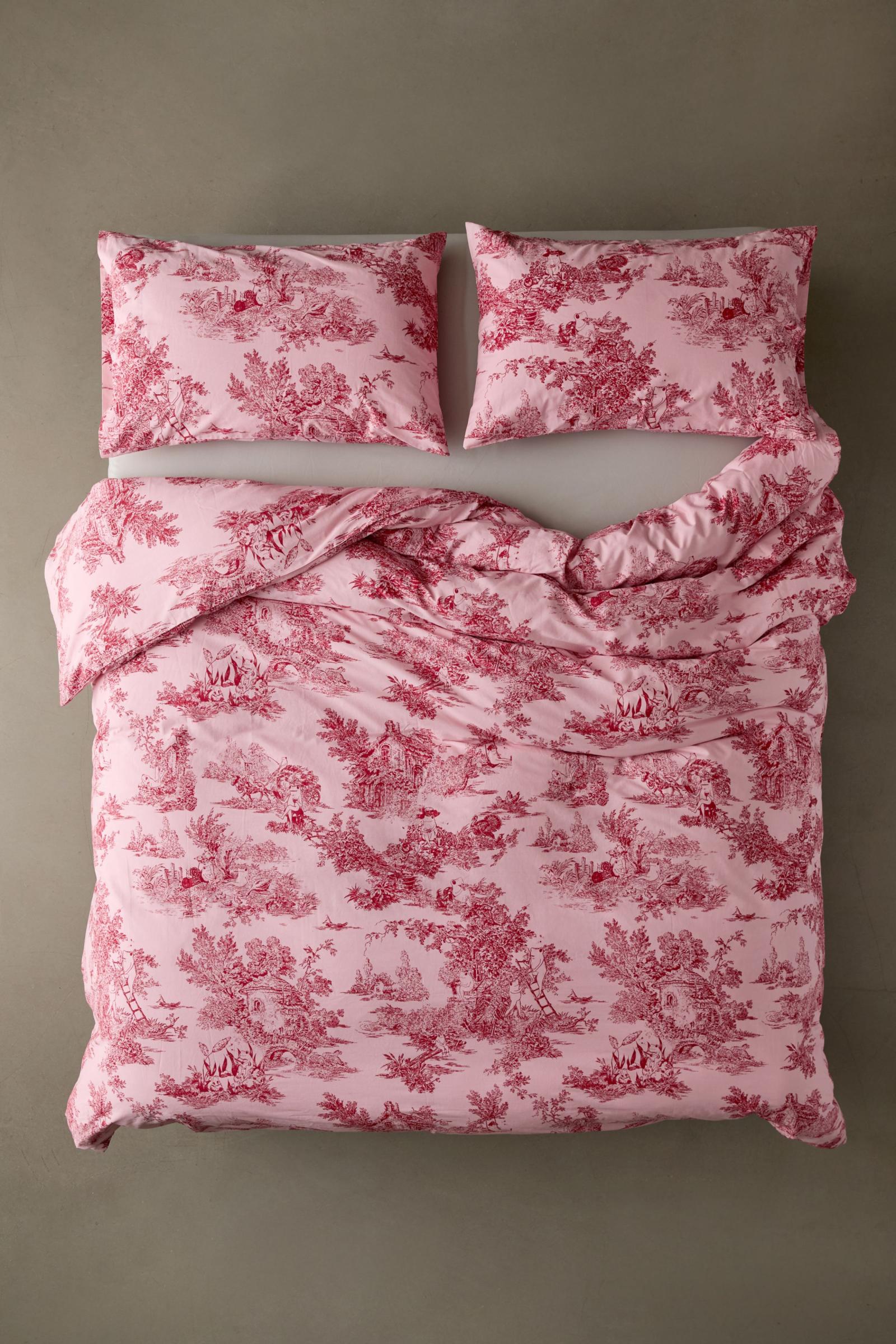 Frog Toile Duvet Set | Urban Outfitters Singapore - Clothing, Music ...