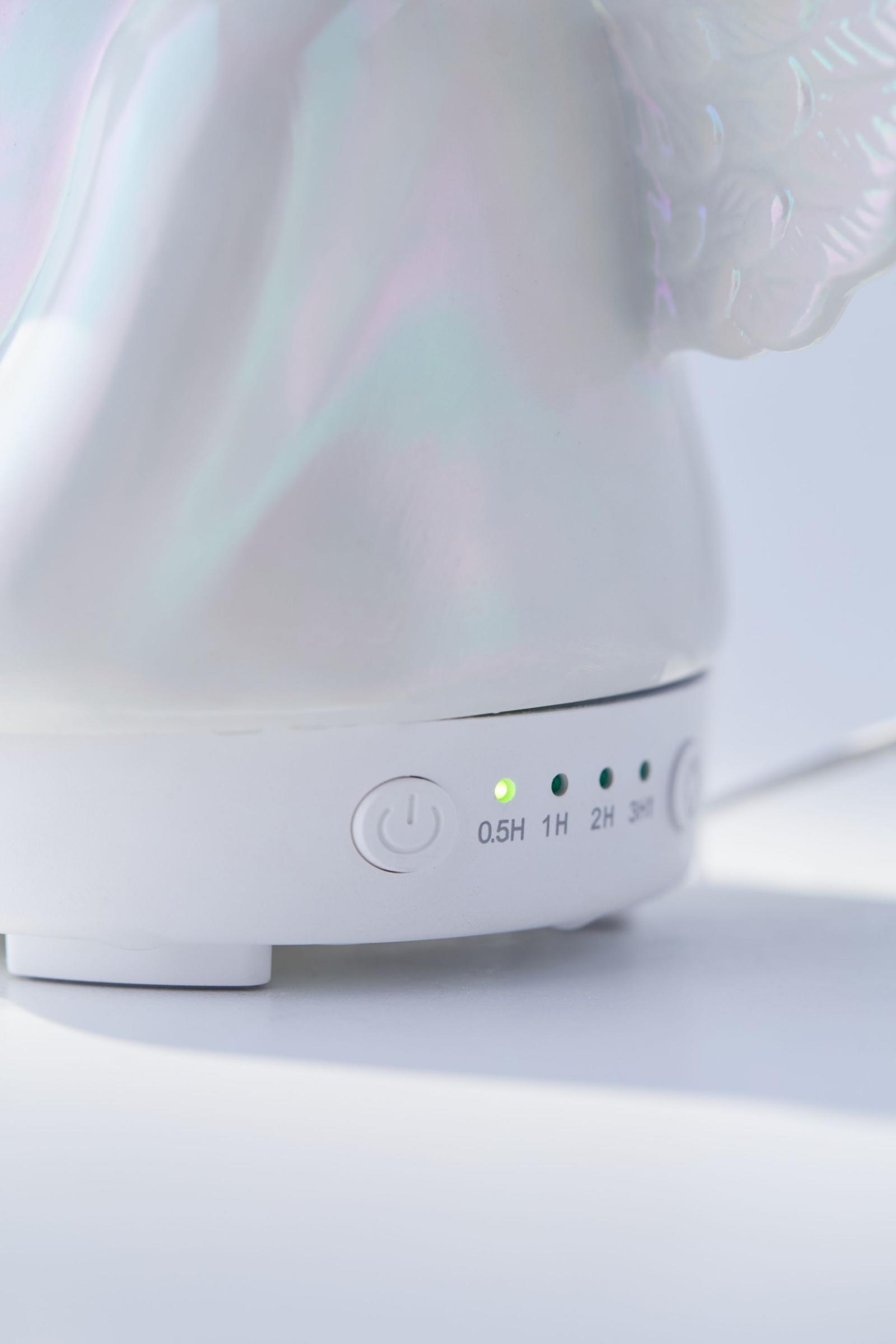 Cherub Electric Diffuser | Urban Outfitters Japan - Clothing, Music ...