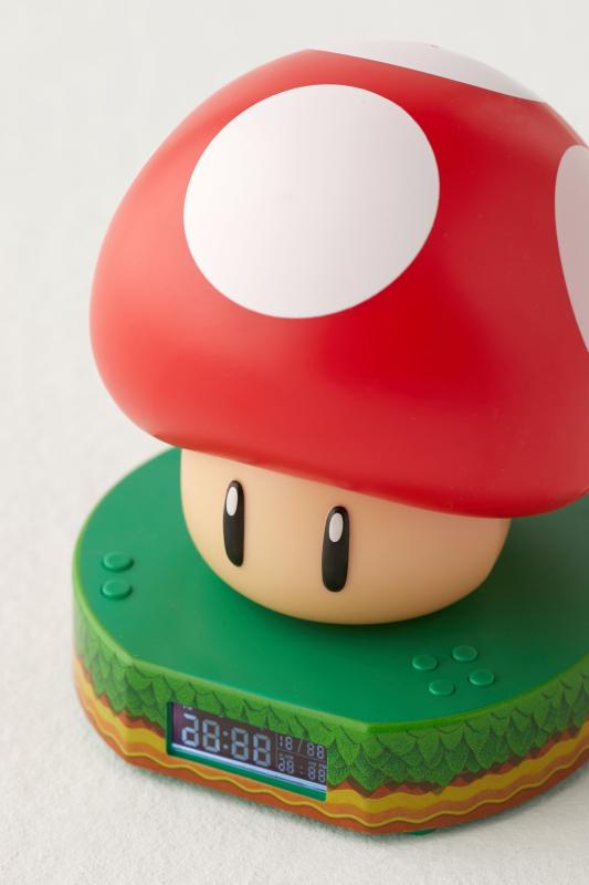 Super Mario Mushroom Digital Alarm Clock | Urban Outfitters Hong Kong ...