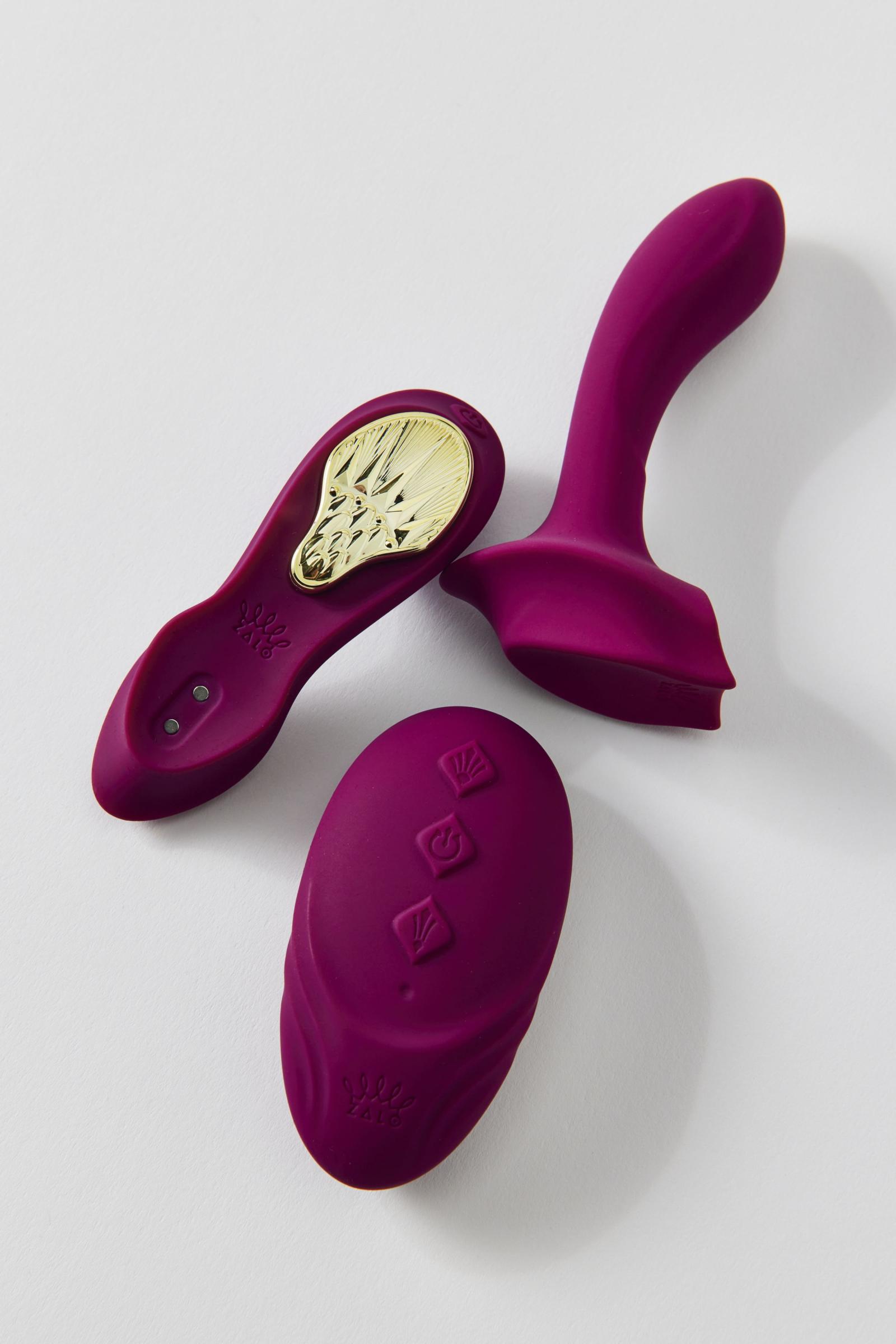 ZALO Aya Set | Urban Outfitters Korea - Clothing, Music, Home & Accessories