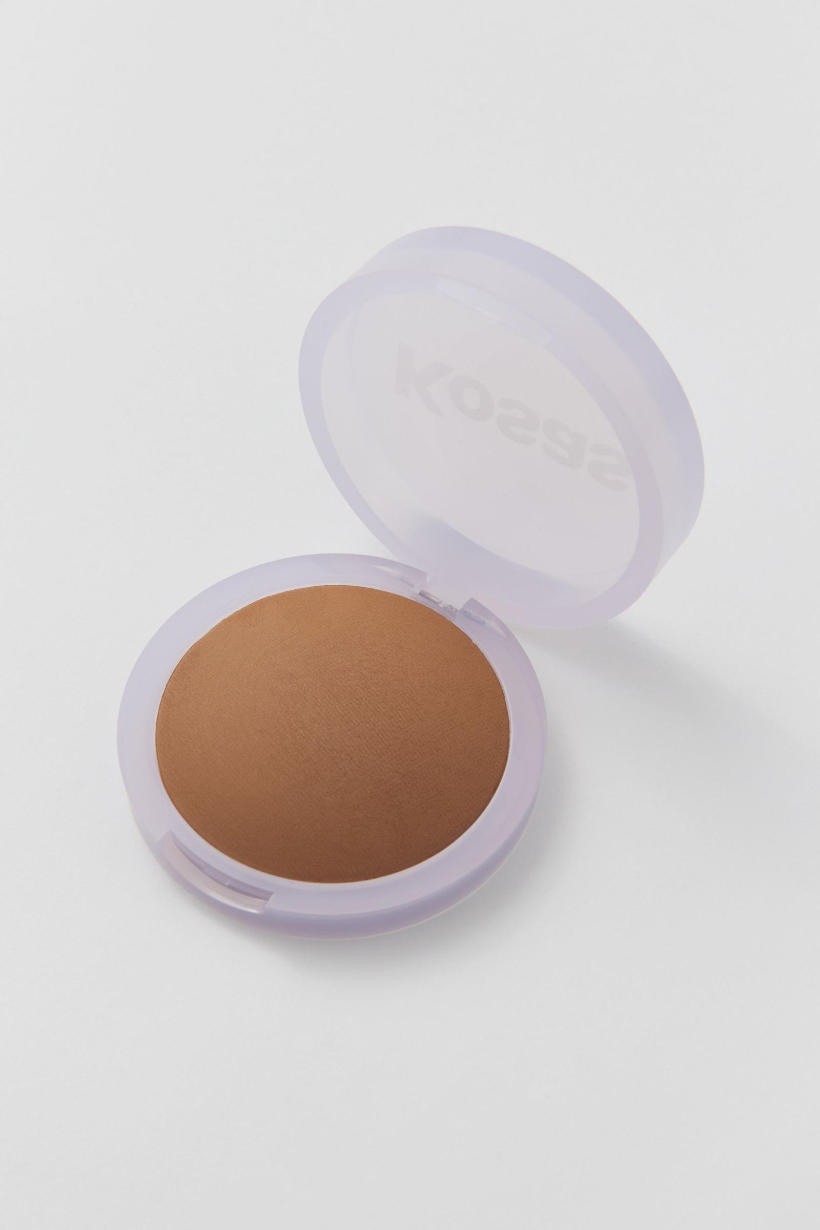 Kosas Cloud Set Baked Setting & Smoothing Powder | Urban Outfitters ...