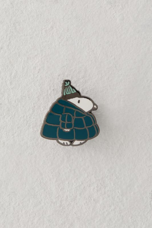 Peanuts Snoopy Enamel Pin | Urban Outfitters Australia - Clothing ...