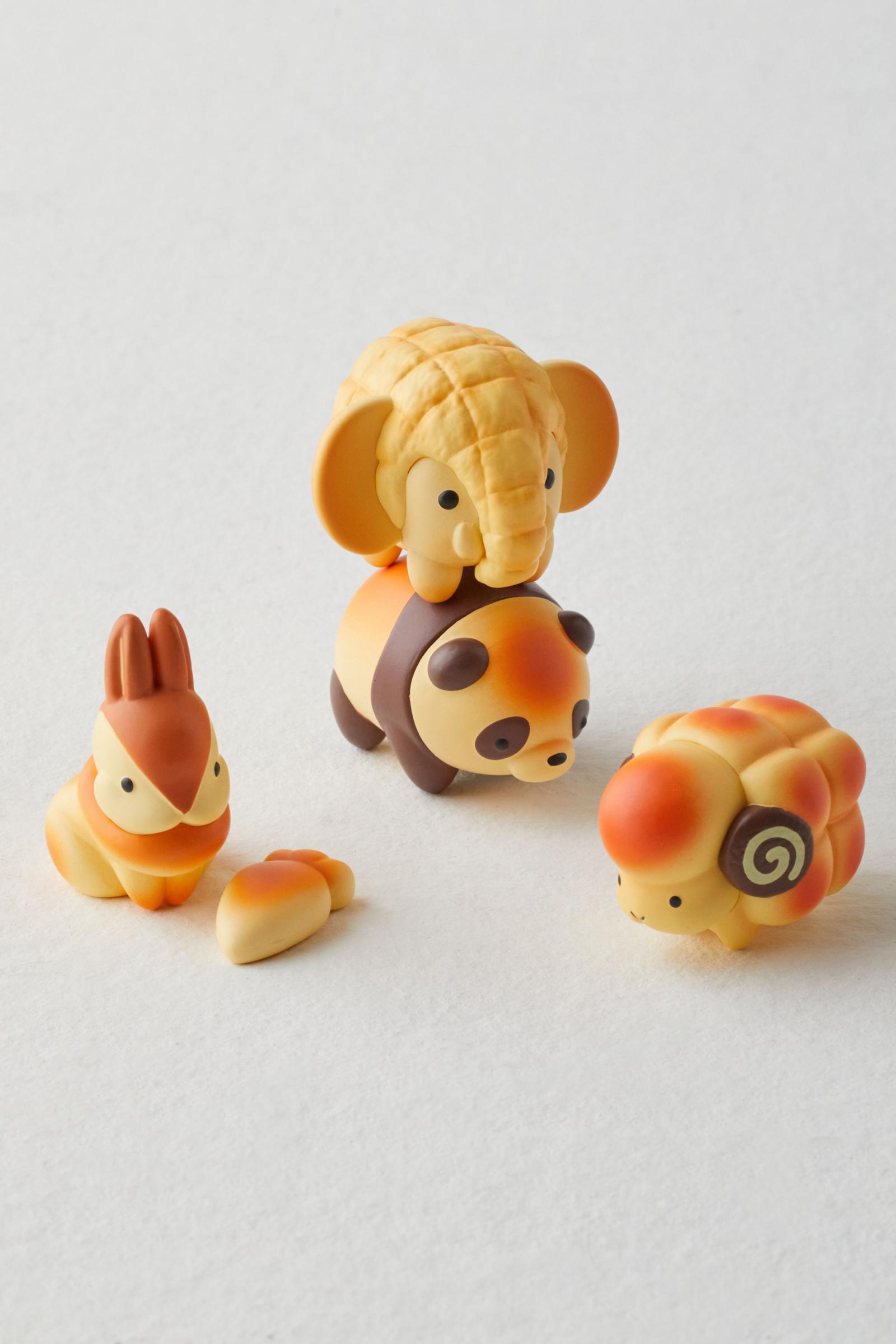 Animal Bakery Blind Box Figure | Urban Outfitters Mexico - Clothing ...